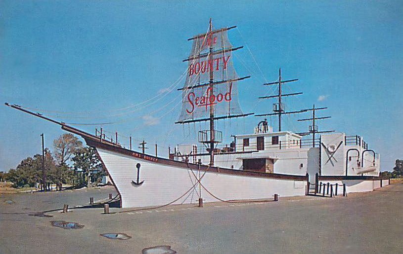 Image gallery: dinner “on board” | Restaurant-ing through history
