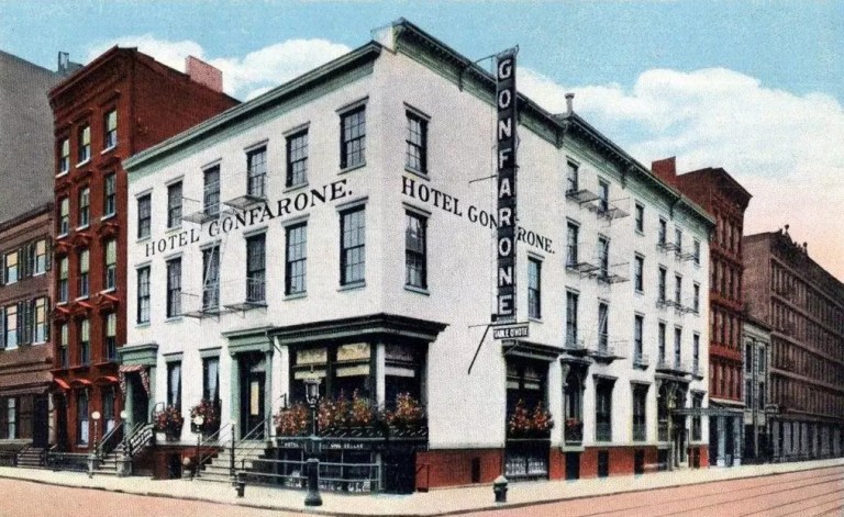 1900s | Restaurant-ing through history